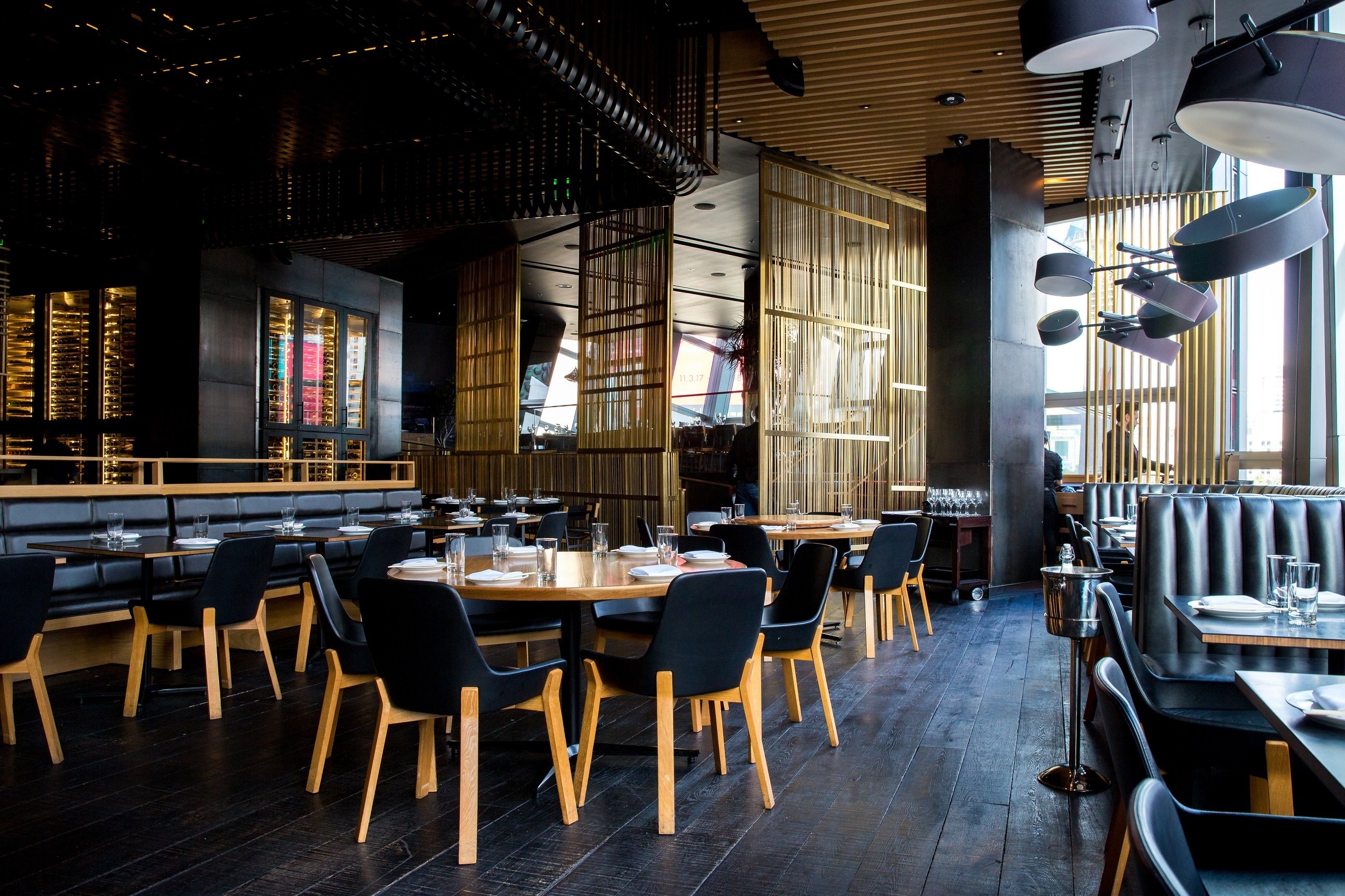 How to Calculate and Improve Restaurant Table Turnover Rate